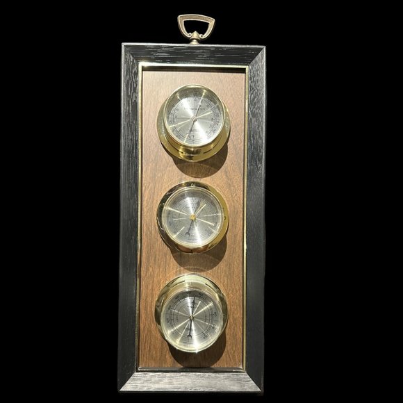 Springfield | Wall Decor | Vintage Wall Hanging Springfield 3 Gauge ...